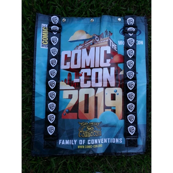 Comic Con | Bags | Sdcc 29 Doom Patrol Dc Universe Swag Bag | Poshmark